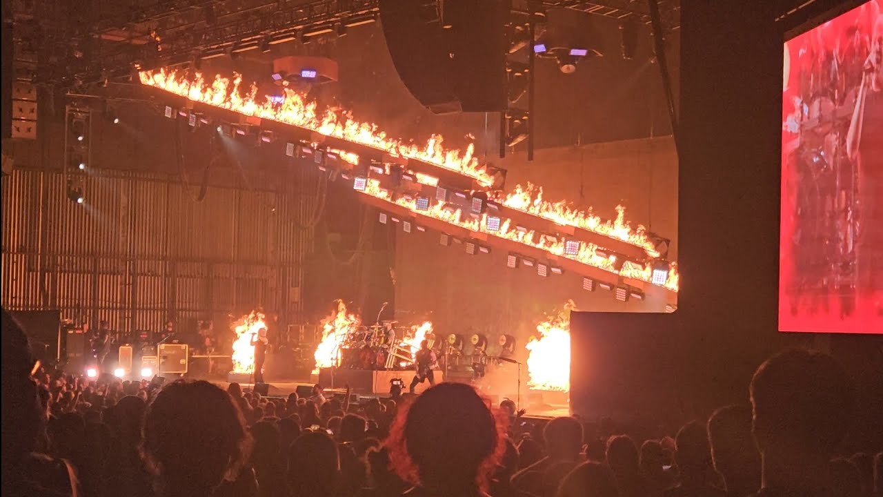 Disturbed - Bad Man Live! - YouTube