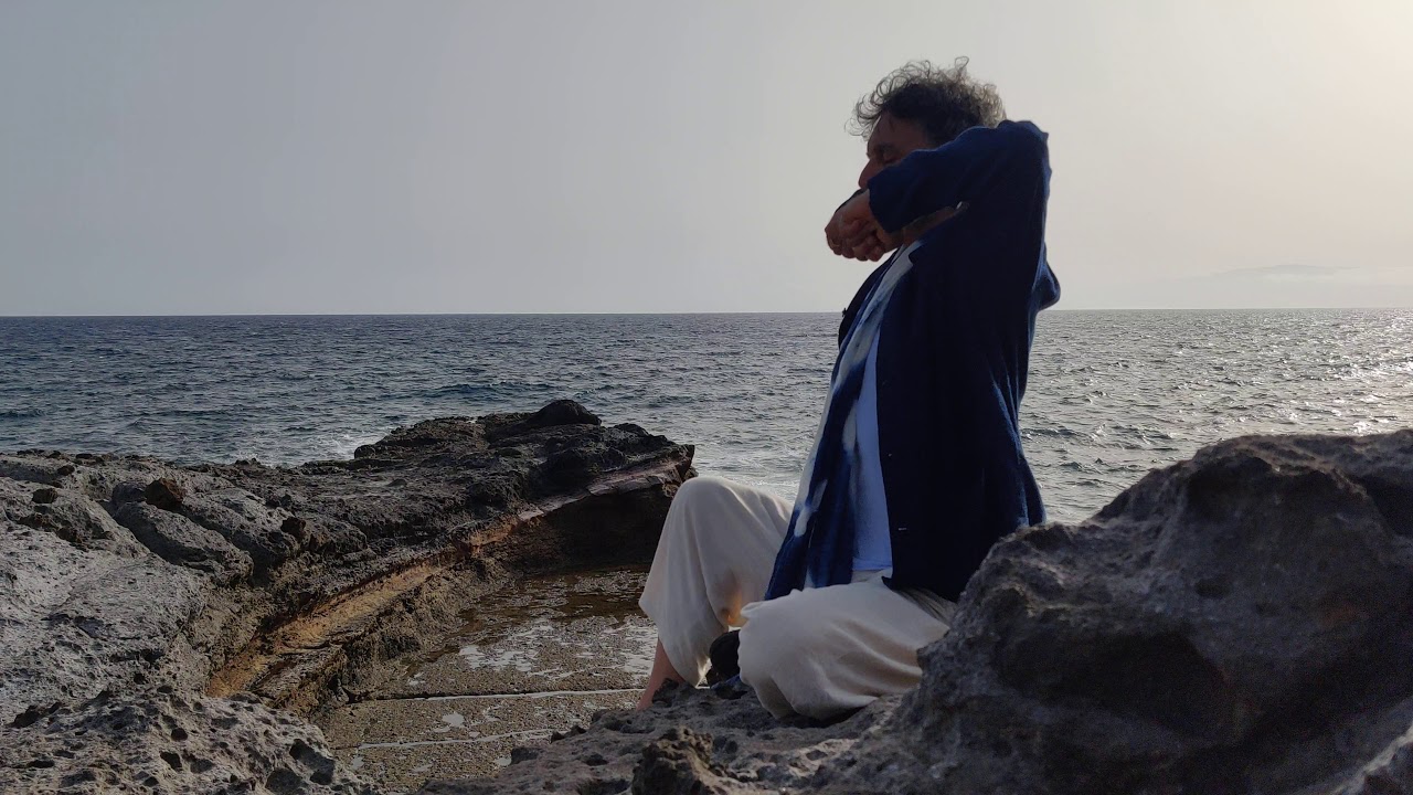 Opening the chest - YouTube