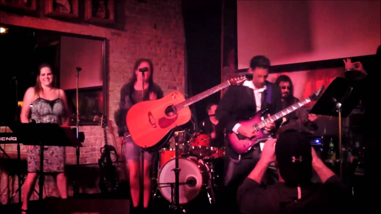 Electric Ecstasy 2015: Wait sung by Liz Morphis - YouTube