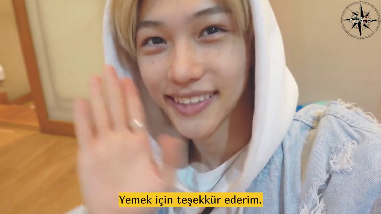 Türkçe Altyazılı | [SKZ VLOG] Felix : Sunshine Vlog 2 - YouTube