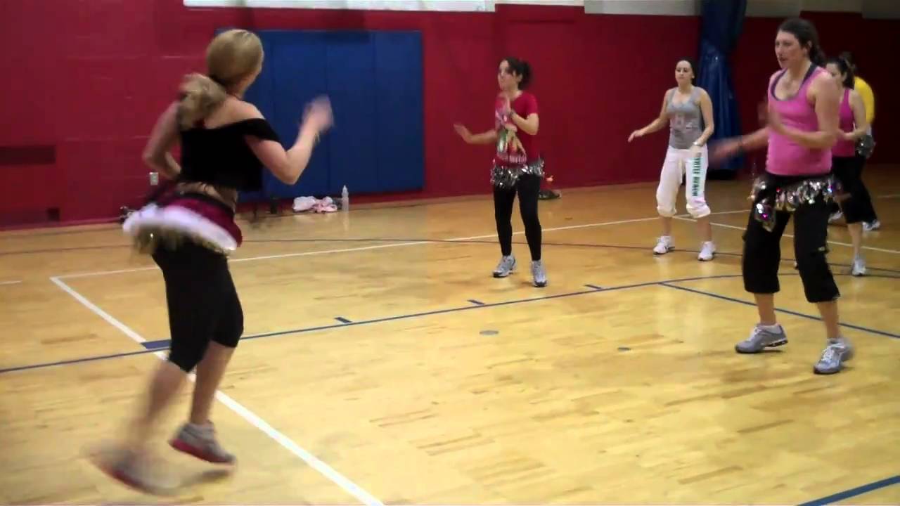 Jingle Bells Glee Fitness Choreography - YouTube