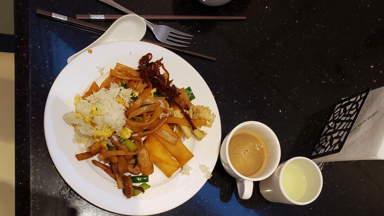 Daily breakfast buffet at Chun Hui Yuan Resort Beijing. - YouTube