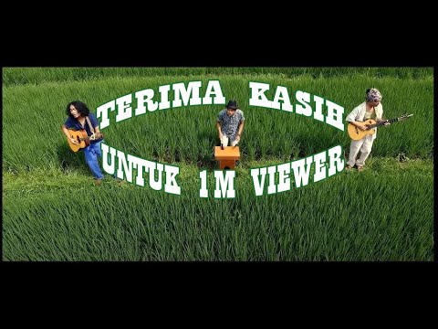 Relung Kaca 'Nyanyian kecil untuk sawah'