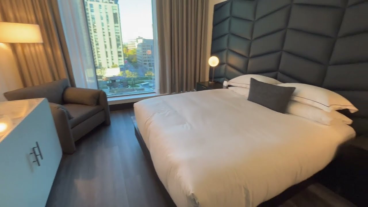 Kimpton Shane Hotel Atlanta - 1 King Premium City View - YouTube