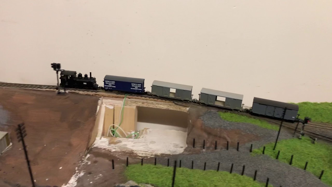 Bachmann Baldwin 590 - YouTube