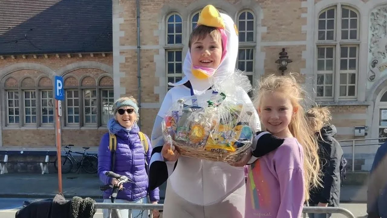 Seagull Boy: 9-Year-Old Boy Wins Seagull Screeching Competition - YouTube