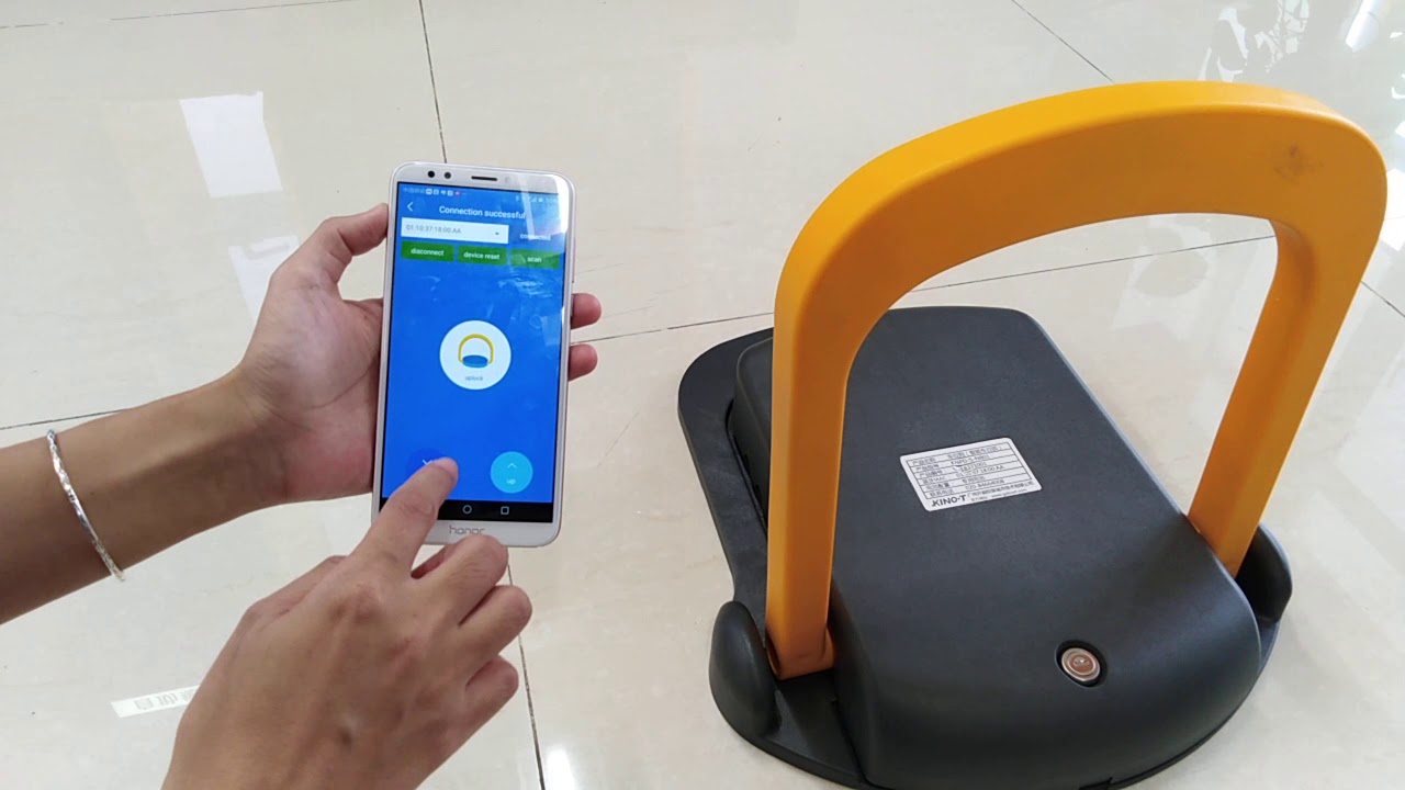 LoRaWan Bluetooth Parking Lock - YouTube