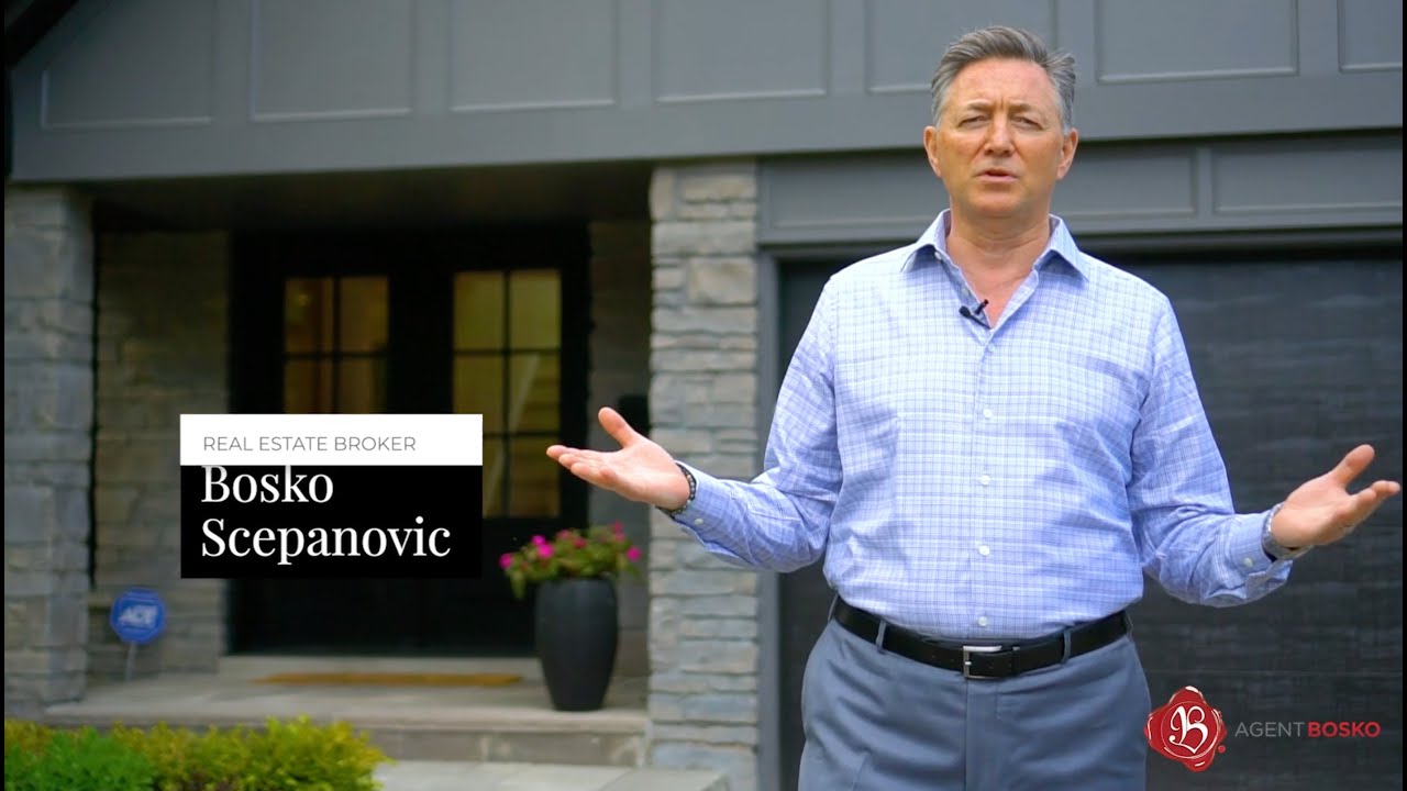 SOLD - 21 Courtsfield Cres, Toronto | Agent Bosko - YouTube