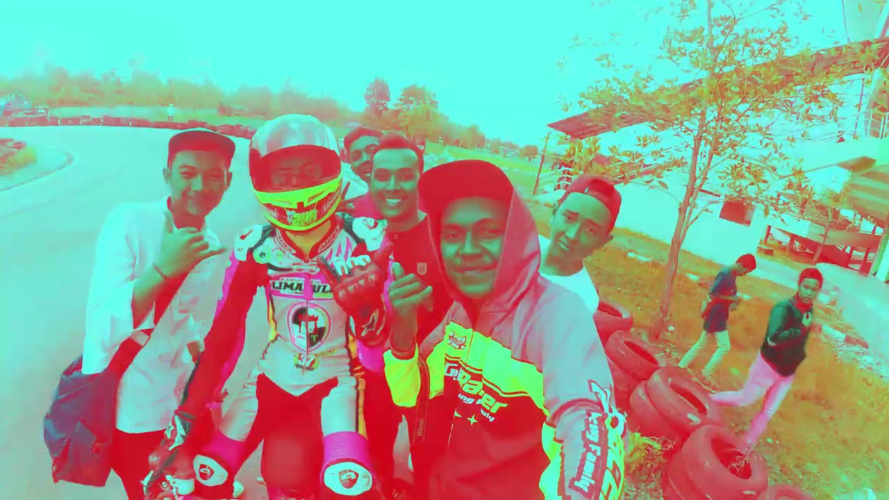 uyiuyiuyiuy - YouTube