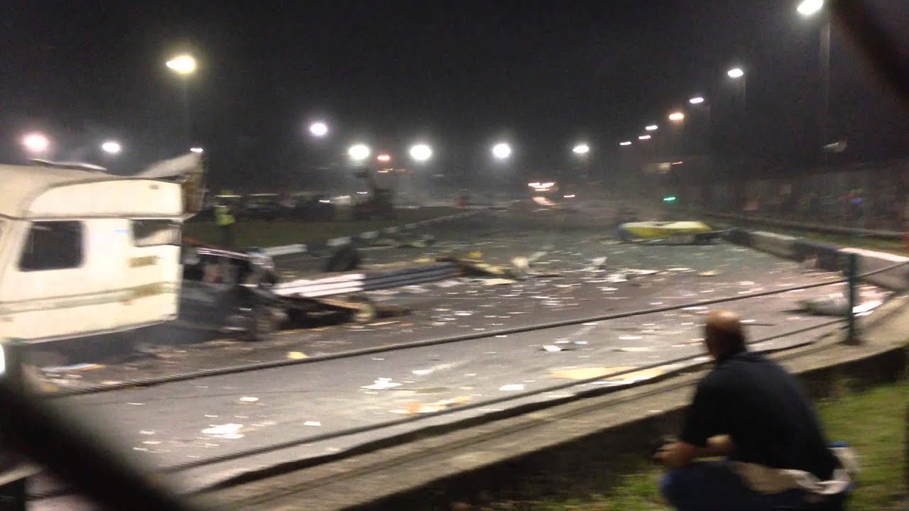 Ringwood Raceway (Matchams) - Caravan Banger Racing - September 2014 ...