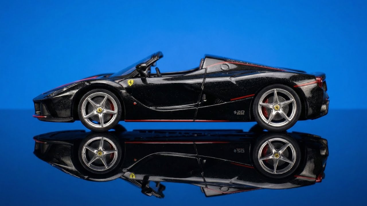 [360° VIEW] Ferrari LaFerrari Aperta (2016) No. 75 | Centauria 1:64 ...