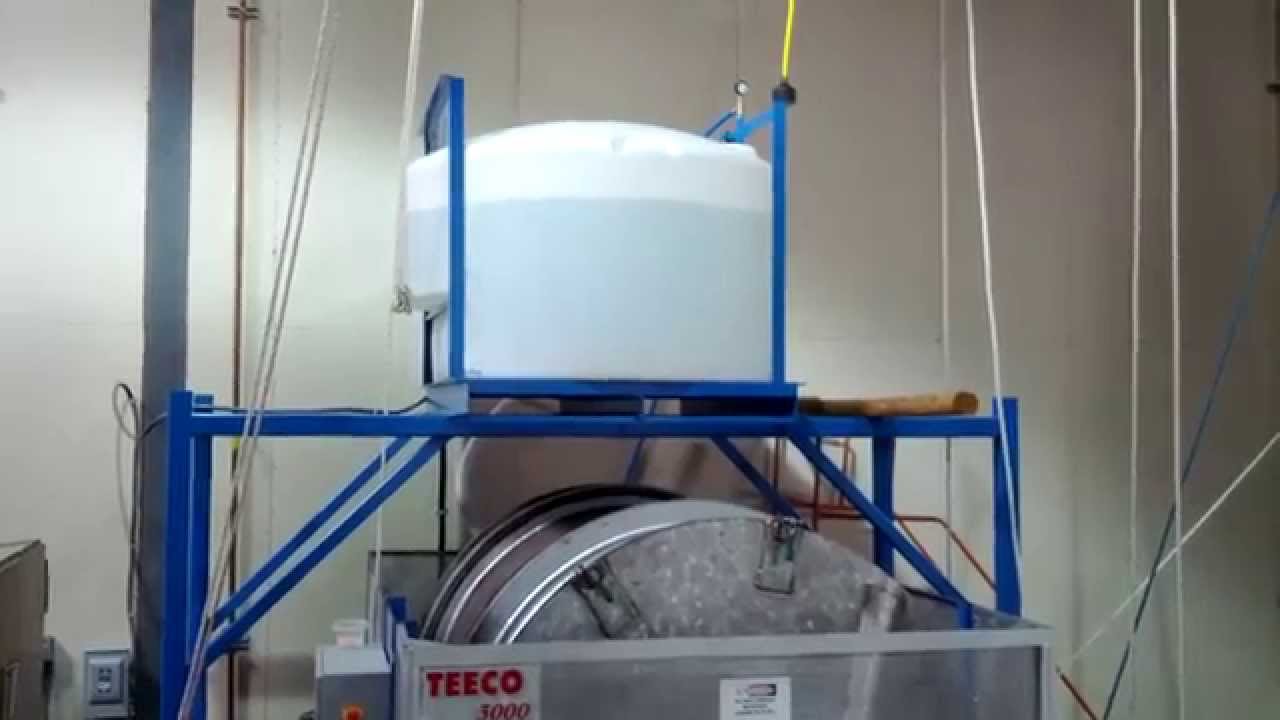 Marquee Tents tent washer - YouTube