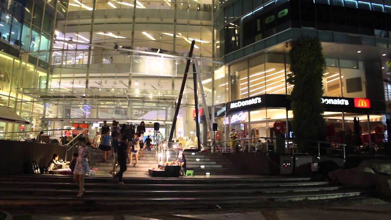 เอสพลานาด รัชดาภิเษก (Esplanade Ratchadapisek) - YouTube
