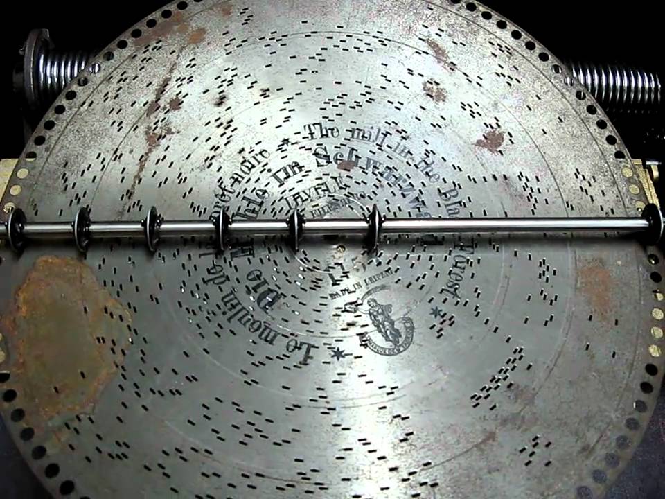 "Polyphon" Coil-Spring Disc Musical Box - YouTube