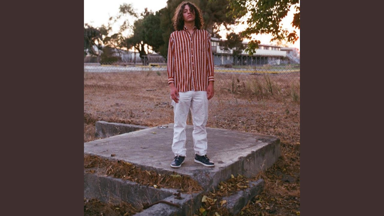 Slippin Out My Hands (I'm so lonely I could die) - YouTube