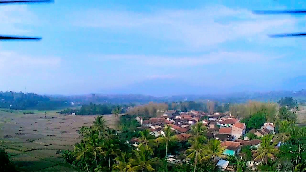 Gunung haruman - YouTube