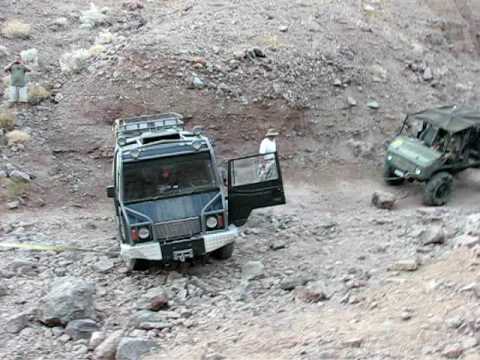 Mogfest 2009 - Unimog and Pinzgauer Rotate a Red Bull Pinz - Shackle ...