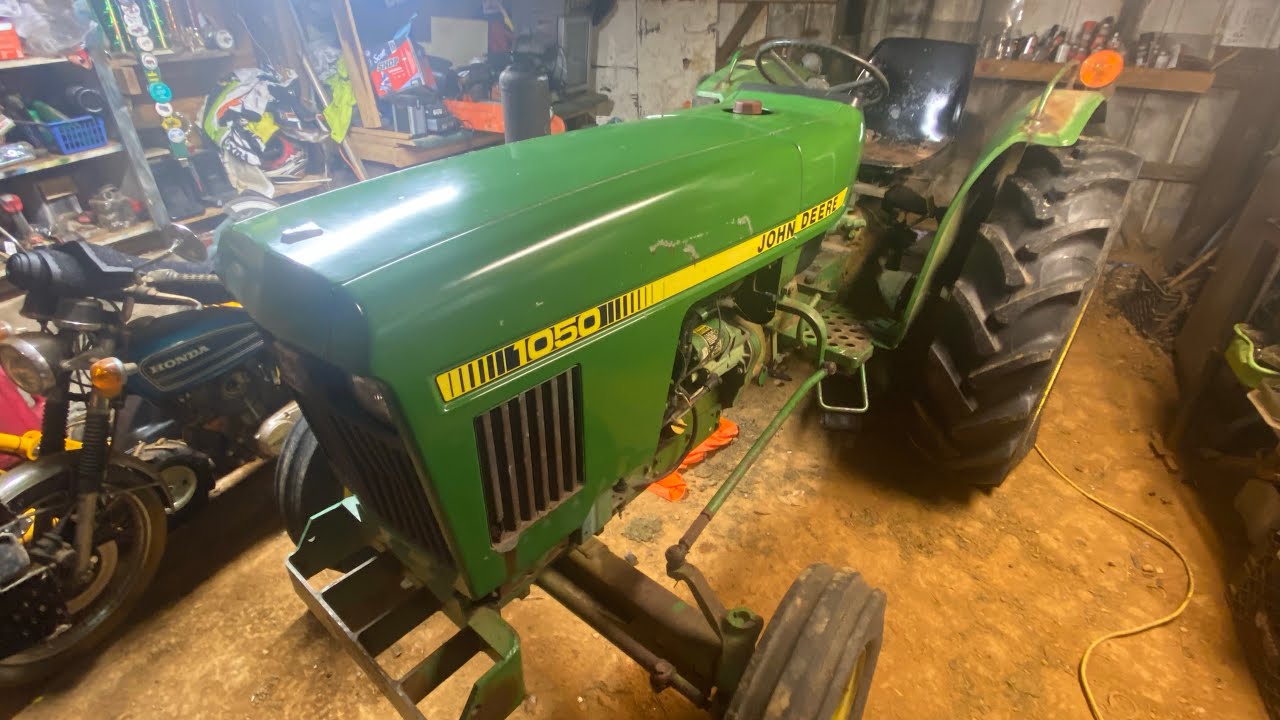 A John Deere 1050 shows up on the farm but needs wrenching. - YouTube