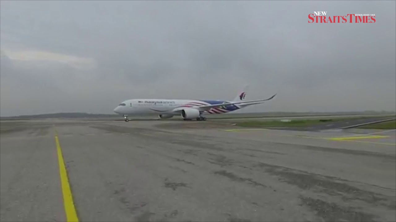 Malaysia Airlines welcomes its second A350-900 - YouTube