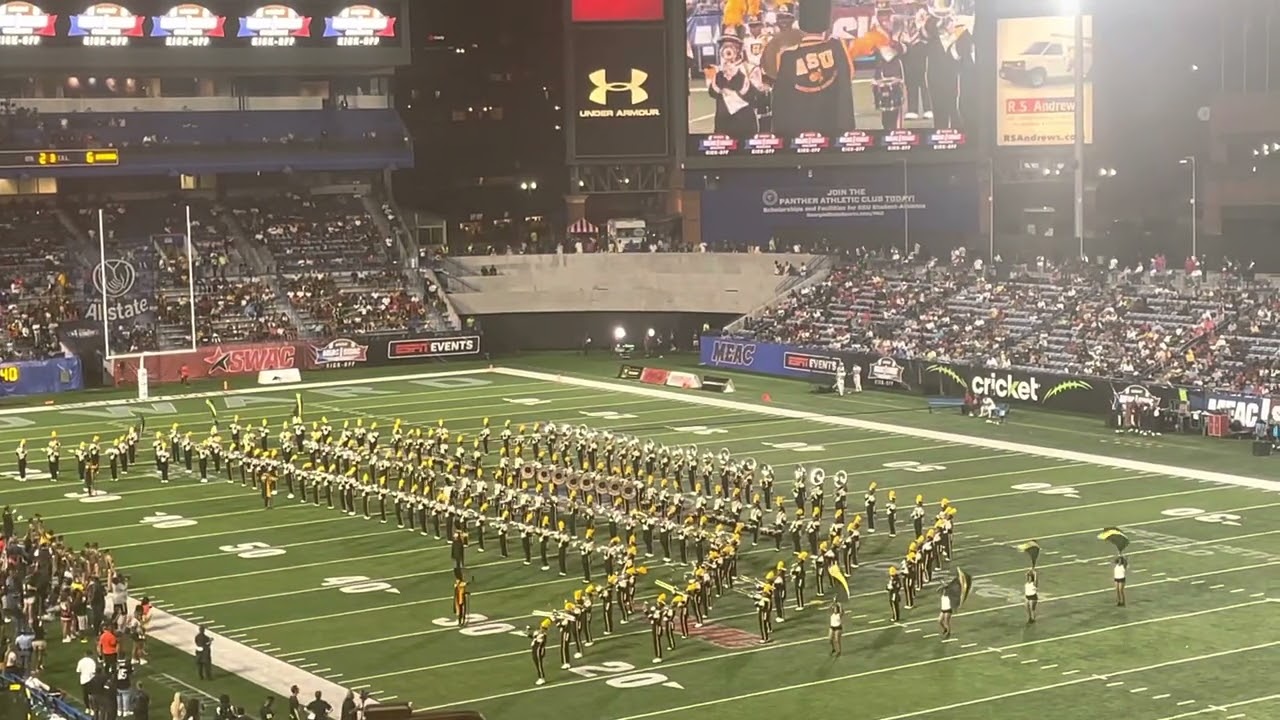 HBCU Alabama St Band ft Infamous Honey Beez Playing MEAC/SWAC Challenge ...
