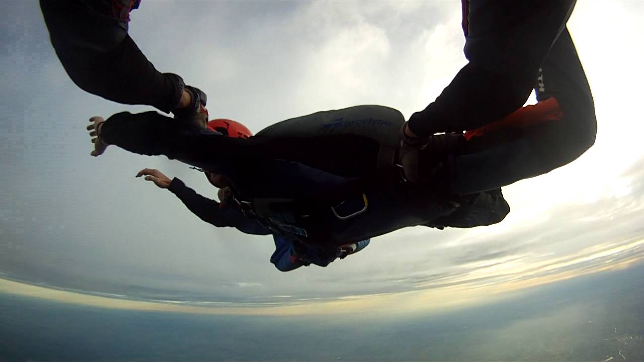 Eerste sprong David - YouTube