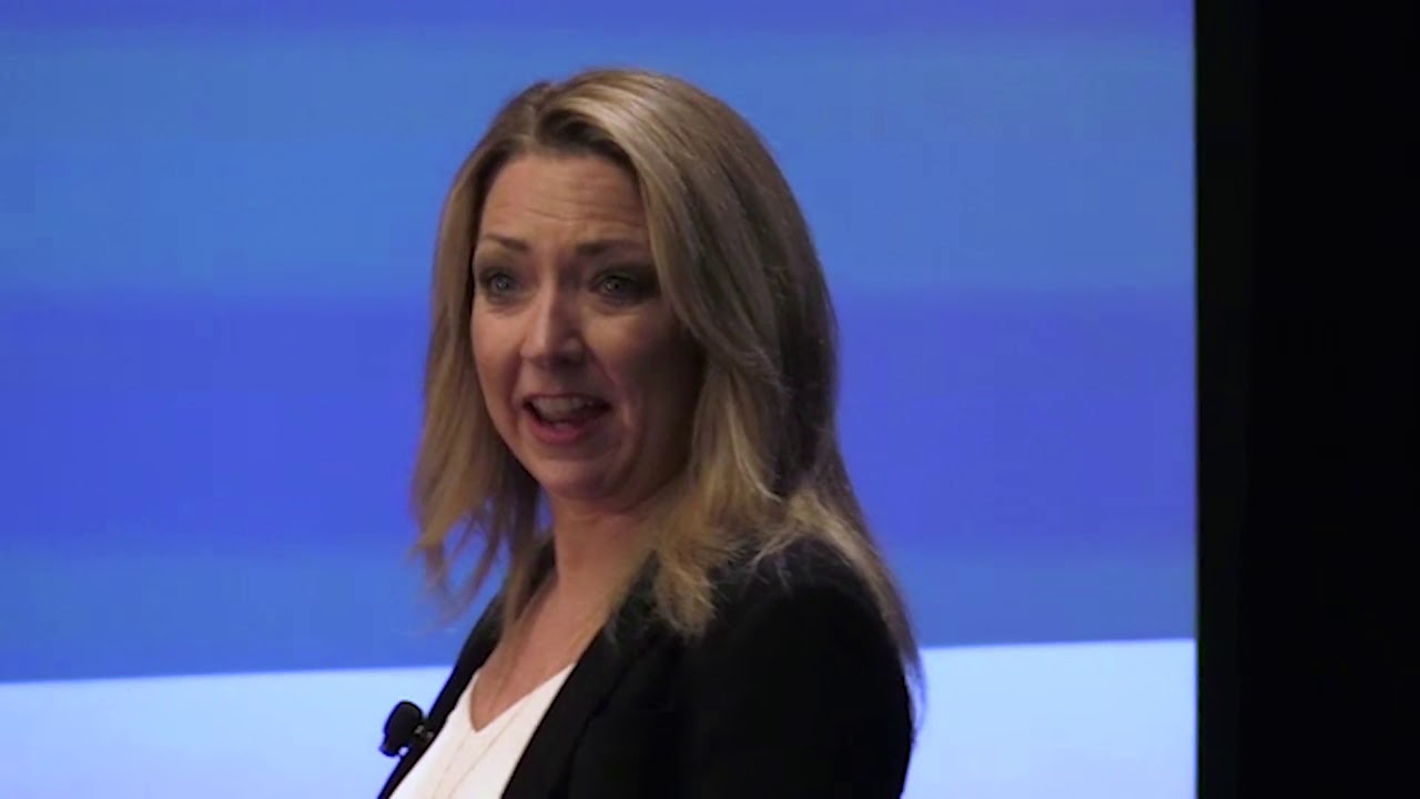 Ashley Fox Speaking Fee, Schedule, Bio & Contact Details