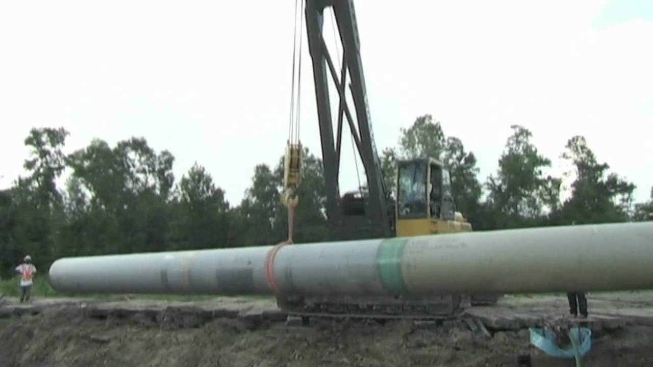 Volvo PL4608, PL4611 Pipelayers in Action - YouTube
