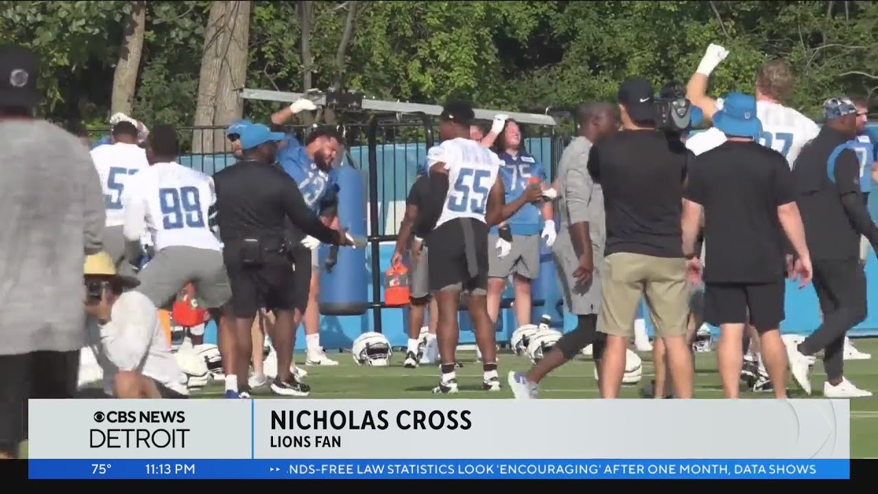 Detroit Lions fans hyped for upcoming football season - YouTube