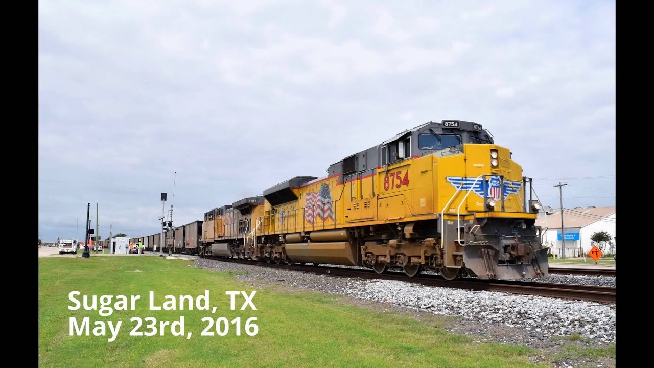 UP 8754 Leads a Loaded Rock Train - Sugar Land, TX - YouTube