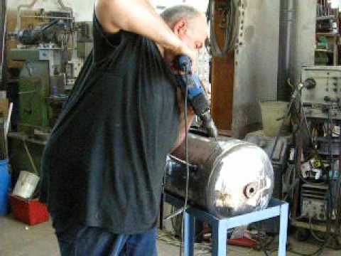 piccola forgia a gas parte 4 - YouTube