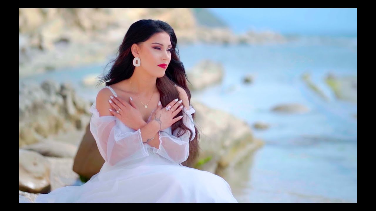 Xhulia Rapaj & Klajdi Murati-Vella e Moter(Official Video HD) - YouTube