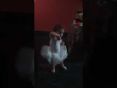 Dançarina mirim - YouTube