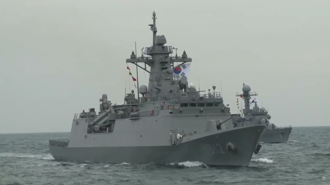 인천 대구급 유도탄호위함 Incheon Daegu Guided Missile Frigate(FFG) - YouTube