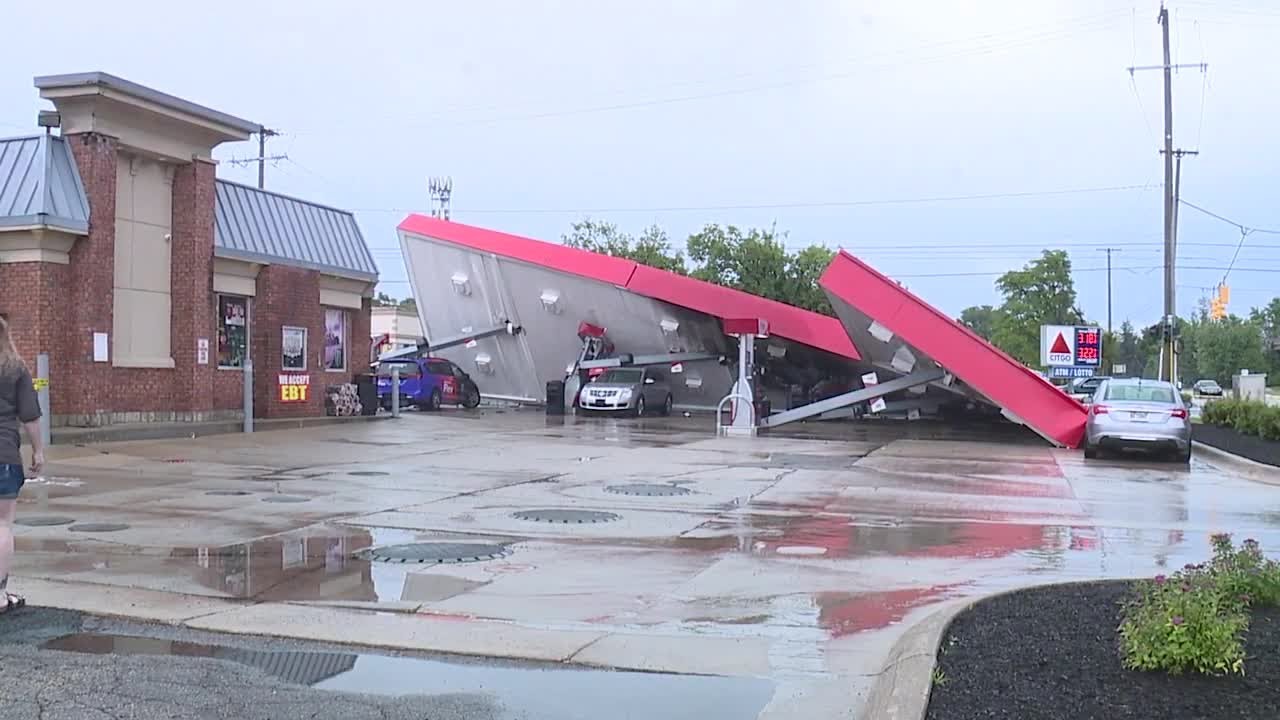 Gas station overhang collapses on pump, causing fire in Farmington ...