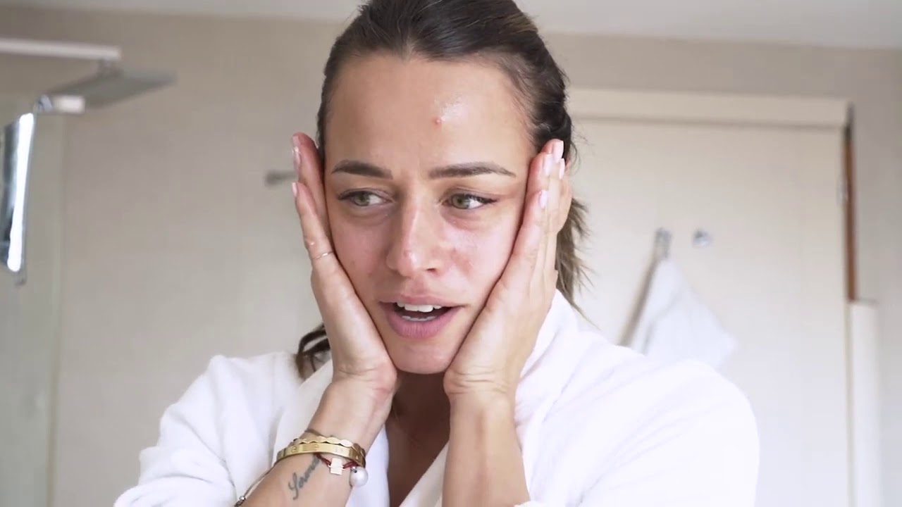 andrea raicu Rutina mea de ingrijire si machiaj dimineata - YouTube