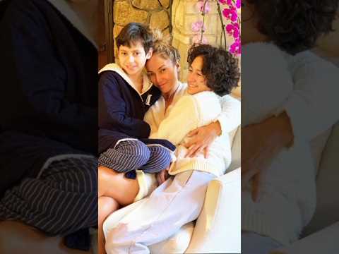 Jennifer Lopez and her kids 💕 paparazzi 💕#jenniferlopez #family