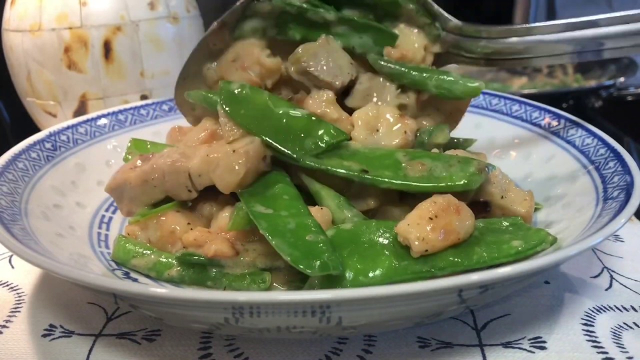 CREAMED GREEN BEANS (BITSUELAS) AND SNOWPEAS (SITSARO) WITH PORK BELLY ...