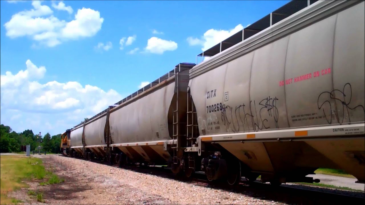 BNSF 8715 Local - YouTube