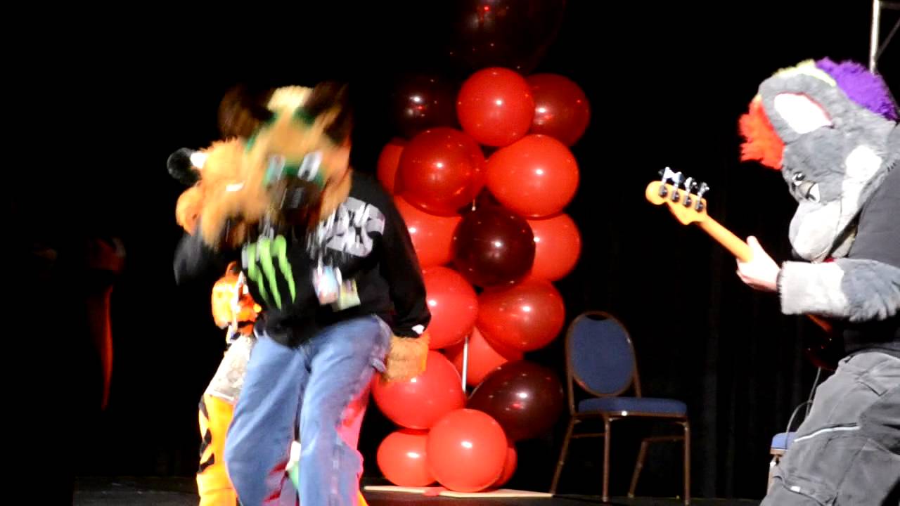 The Furry Punk Rock Massacre live at FWA 2012 - YouTube