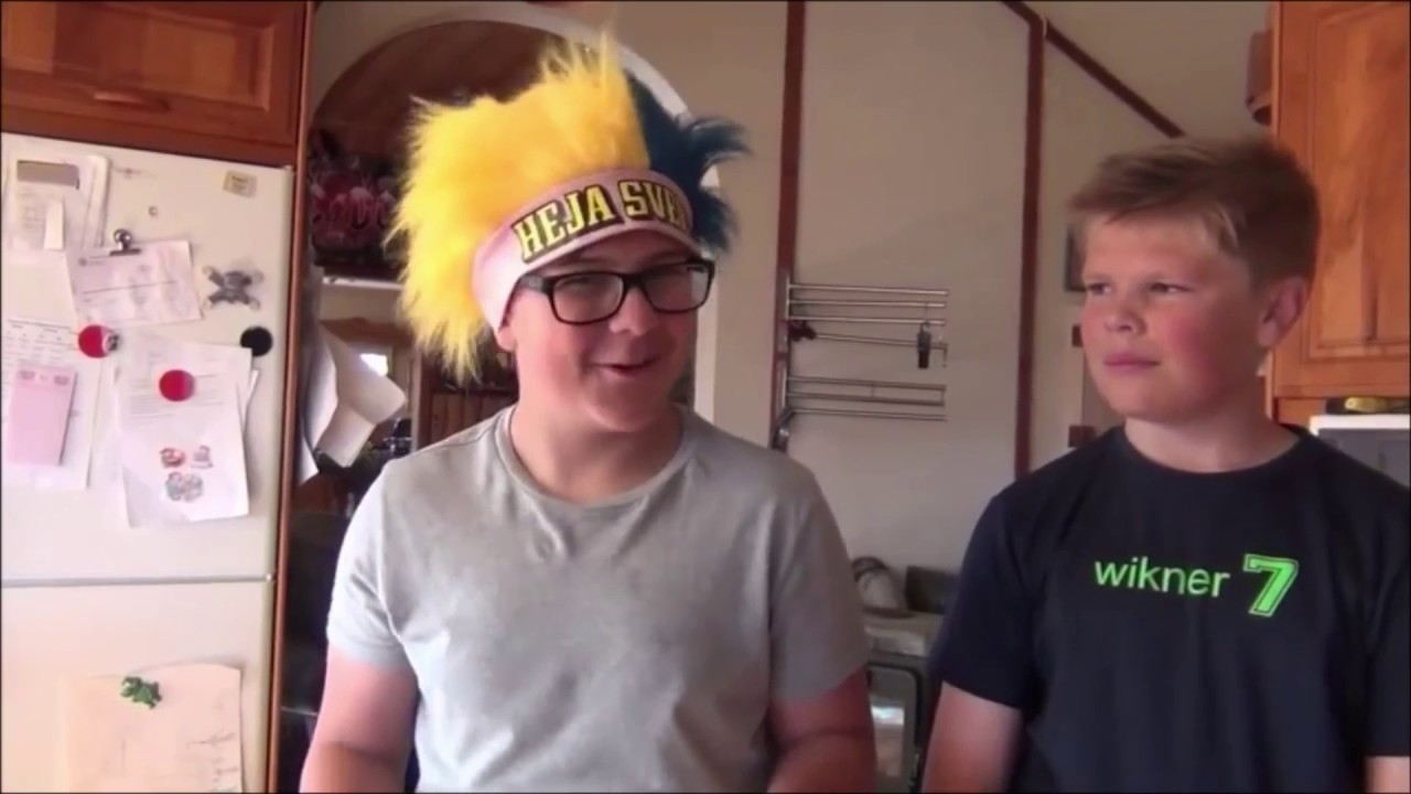 Cringe Bottle Flip - YouTube