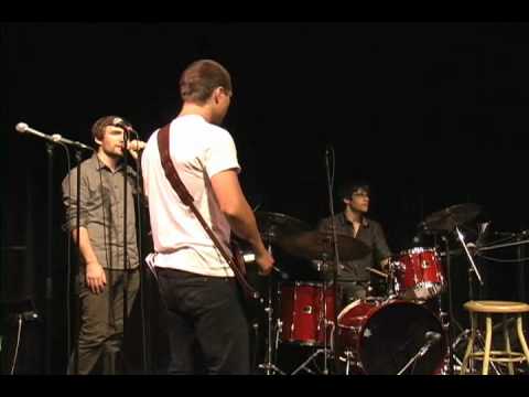 Ben Laird performs "Wind Cries Mary" - YouTube
