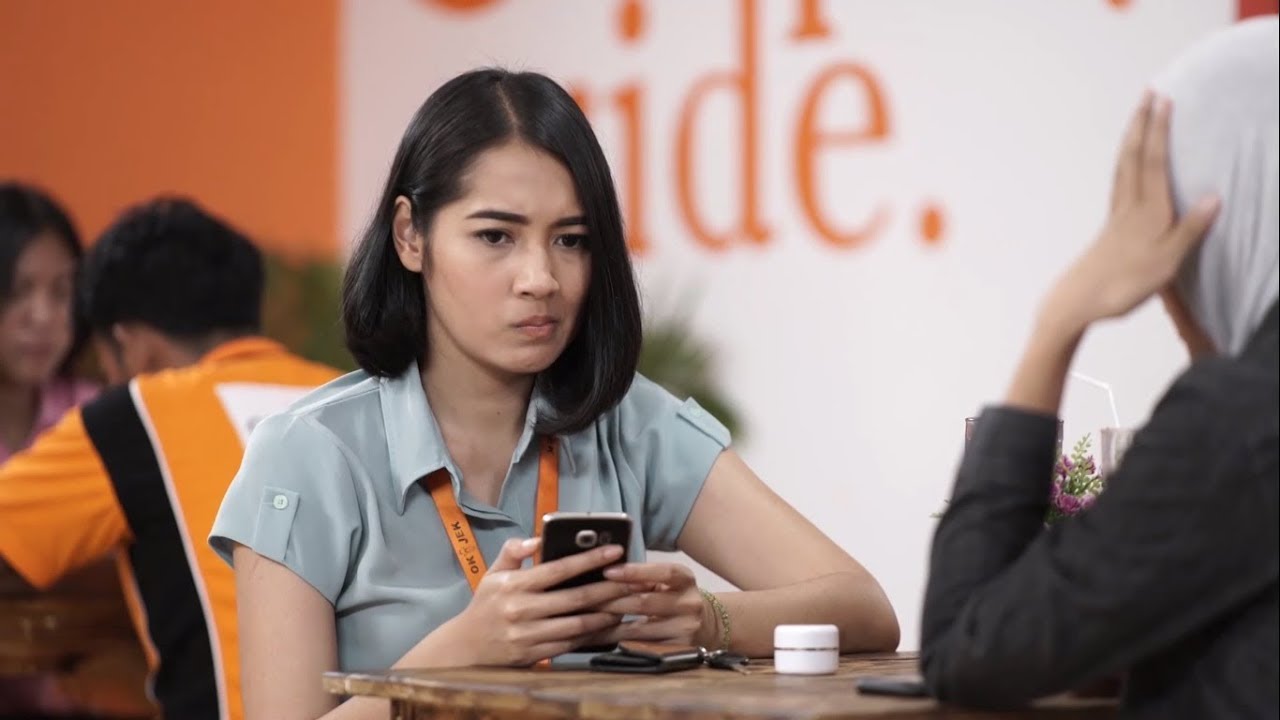 OKJEK Season 2 - Sarah Jualan Produk Abal Abal - YouTube