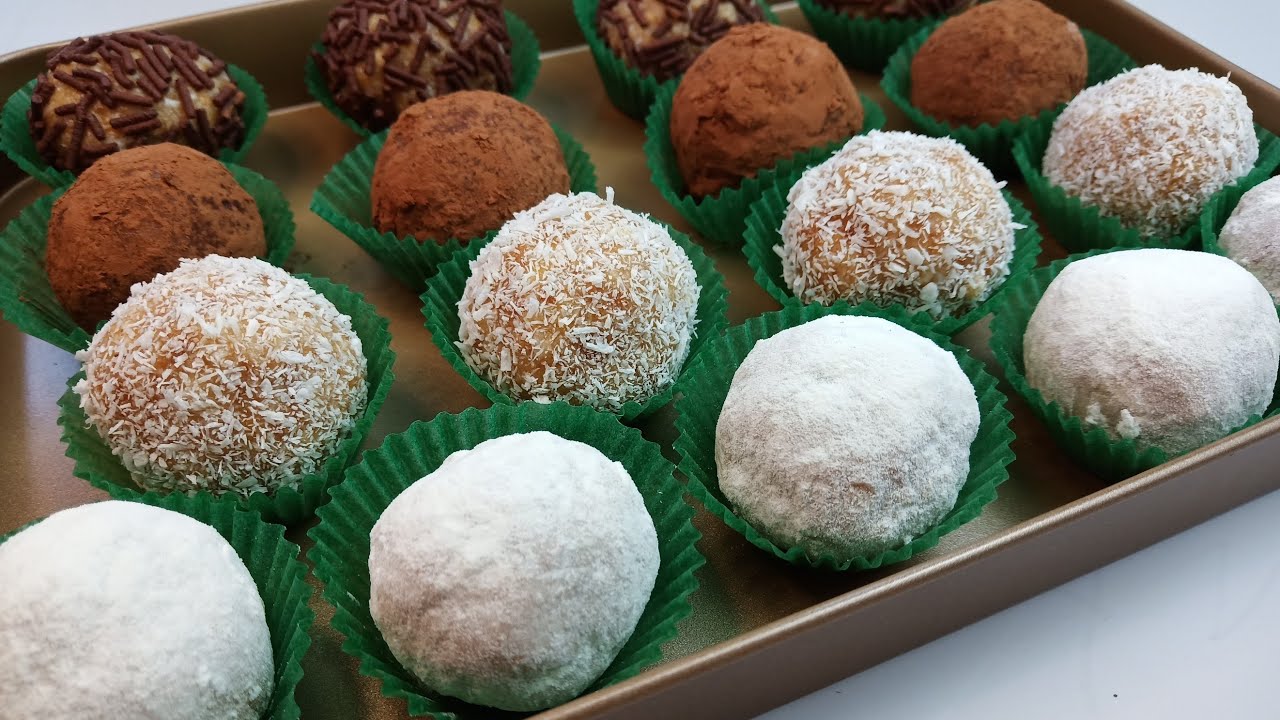 MUNCHKIN | USING BUTTER COCONUT BISCUITS - YouTube