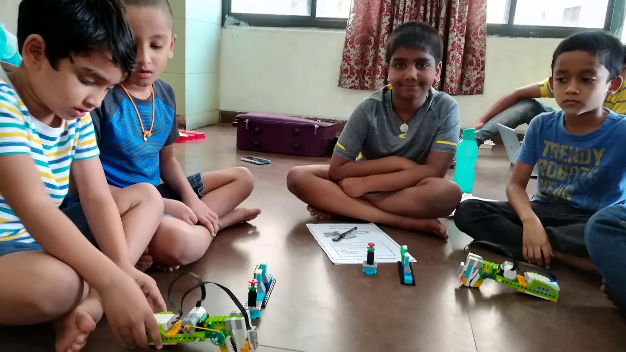 LEGO EV3 MindStorms | LEGO WeDo | Robotics Summer Camp @ RV Avaneendra ...