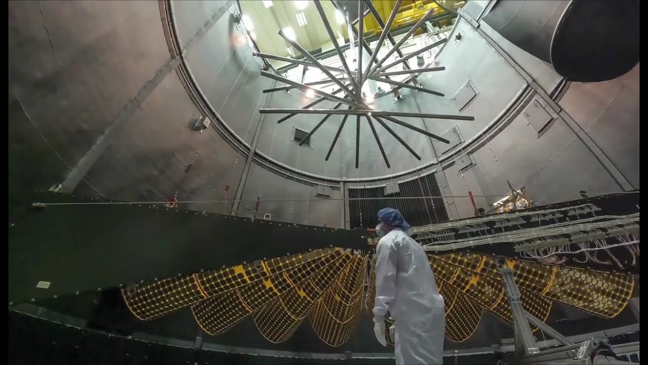 NASA’s Lucy Mission Extends its Solar Arrays - YouTube