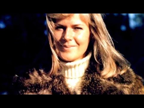 Frida Lyngstad (ABBA) Goes Blonde? - YouTube