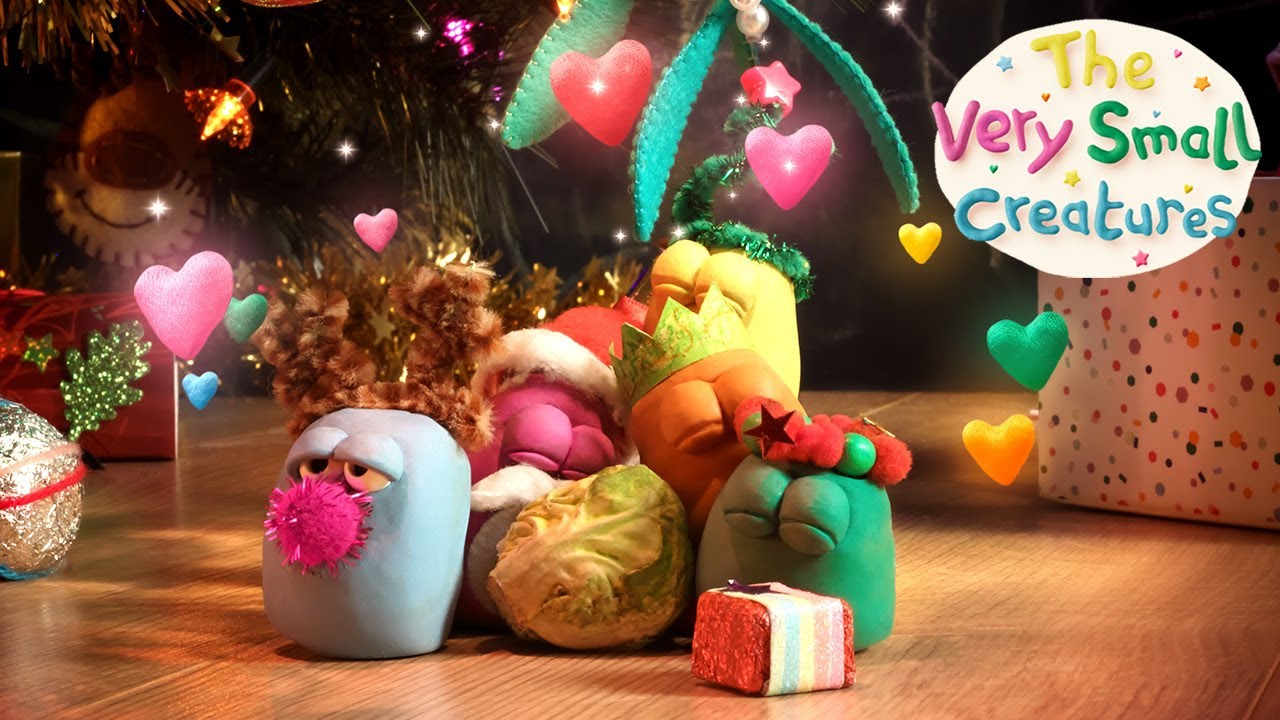 A Very Small Christmas 🎄🎁 Very Small Creatures #Christmas - YouTube