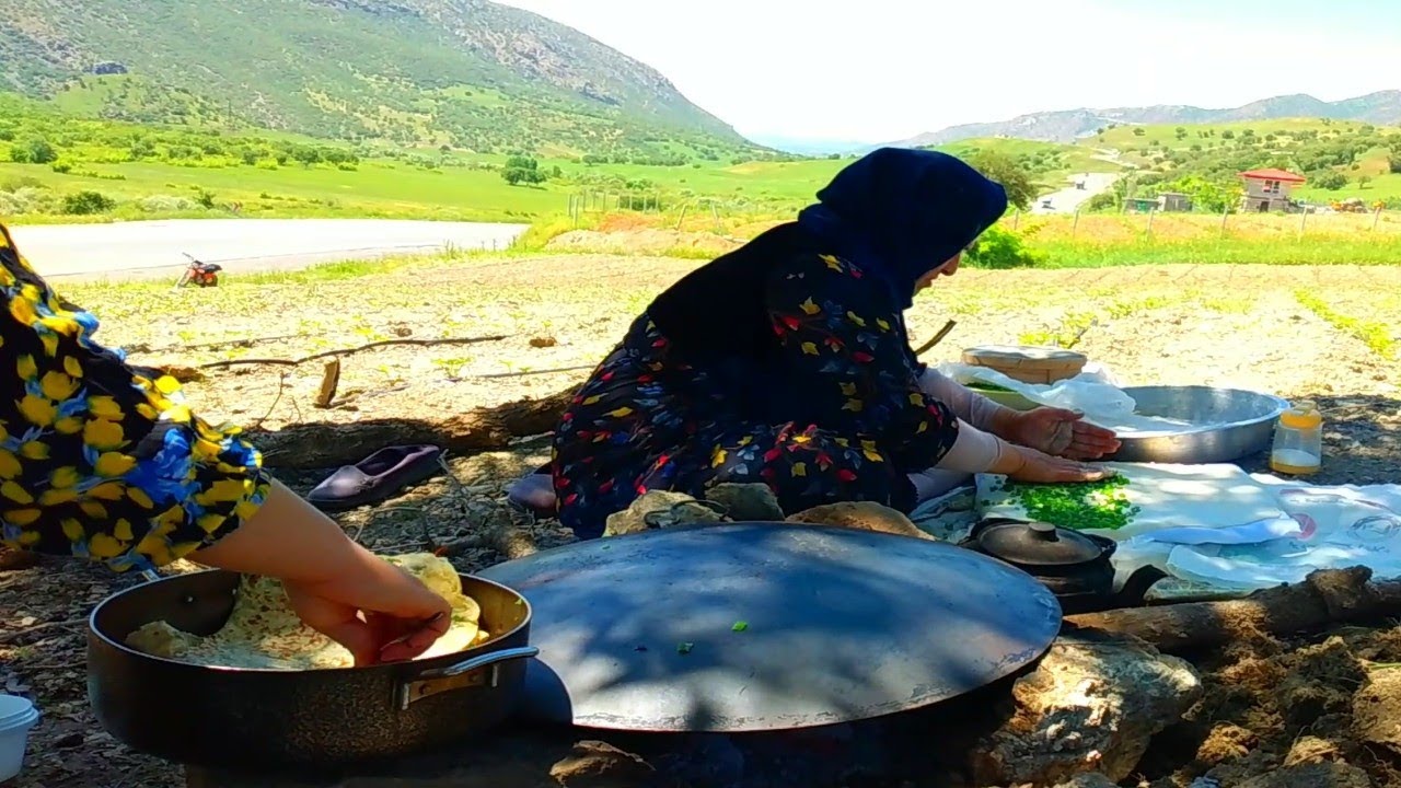 Local bread recipe: Baking local bread in jotiar's agricultural land ...