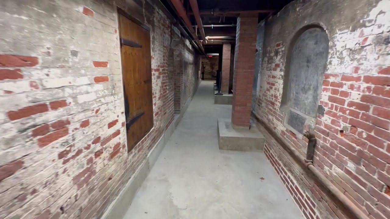 'Welcome to the Crypt;' Inside Old North Church's 300-year-old vault ...