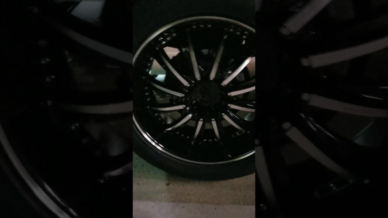 Borghini B19 22's - YouTube